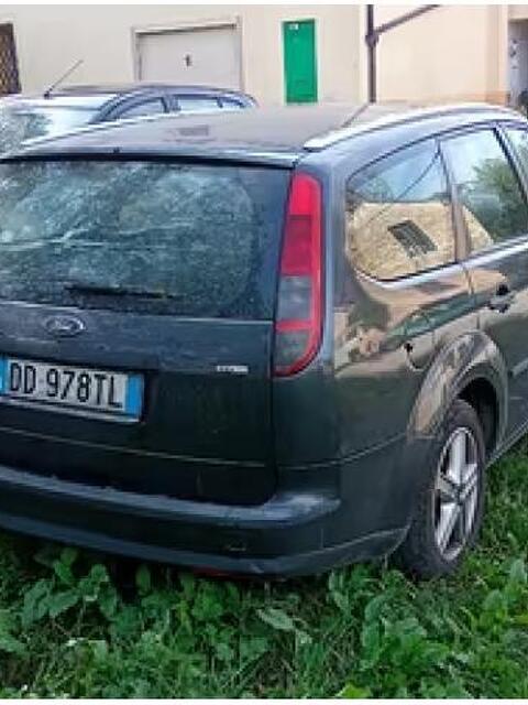 Casciana Terme Lari | Pisa | Italy | Auto | xtutti.com | Ford Focus SW ...