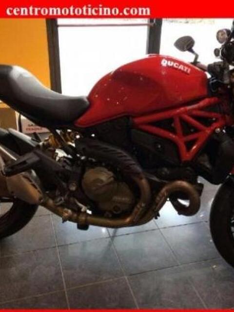 DUCATI Monster 821 ROSSO - 7000 DUCATI Monster 821 ROSSO - 7000